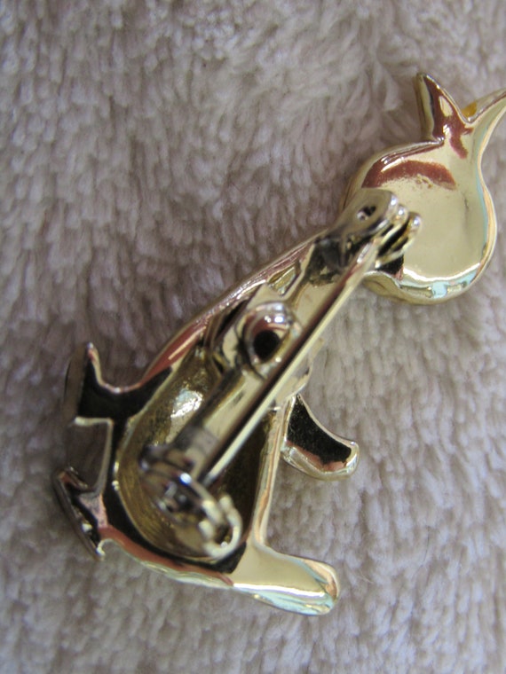 Vintage duck pin with mother of pearl inlay - Gem