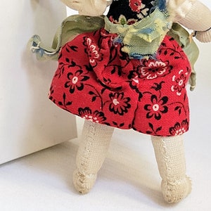Miniature Cloth Doll by Deb Canham, Artist Designs ~ 4" Tall Girl ...