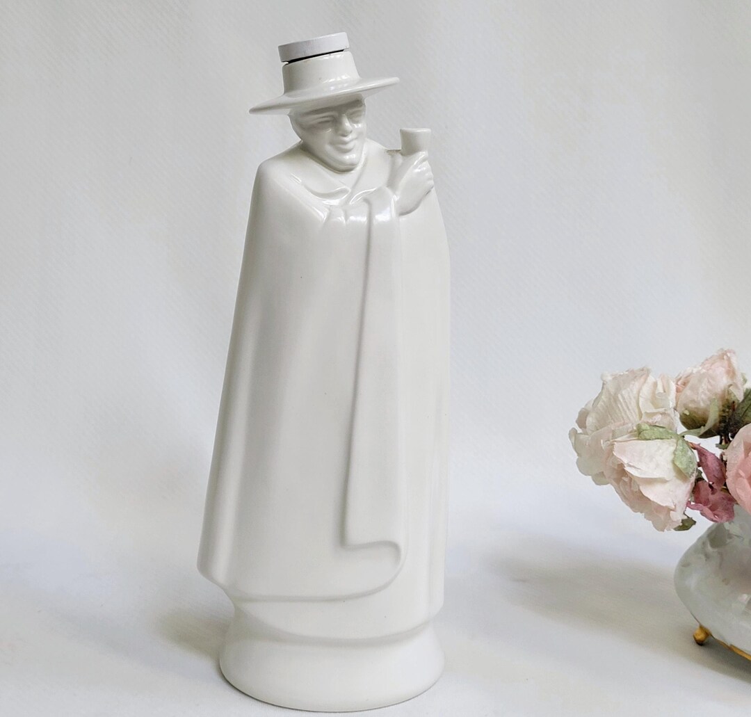 Whiskey Decanter ~ Sandeman Scotch Whisky Bottle ~ by Wedgwood of ...