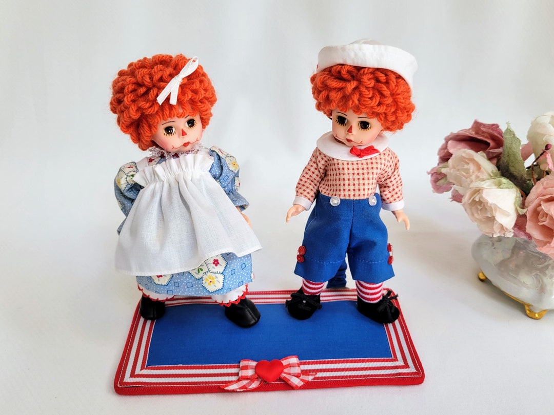 Madame Alexander Mop-top Billy & Wendy Dolls on Ann Rast Stand - Etsy