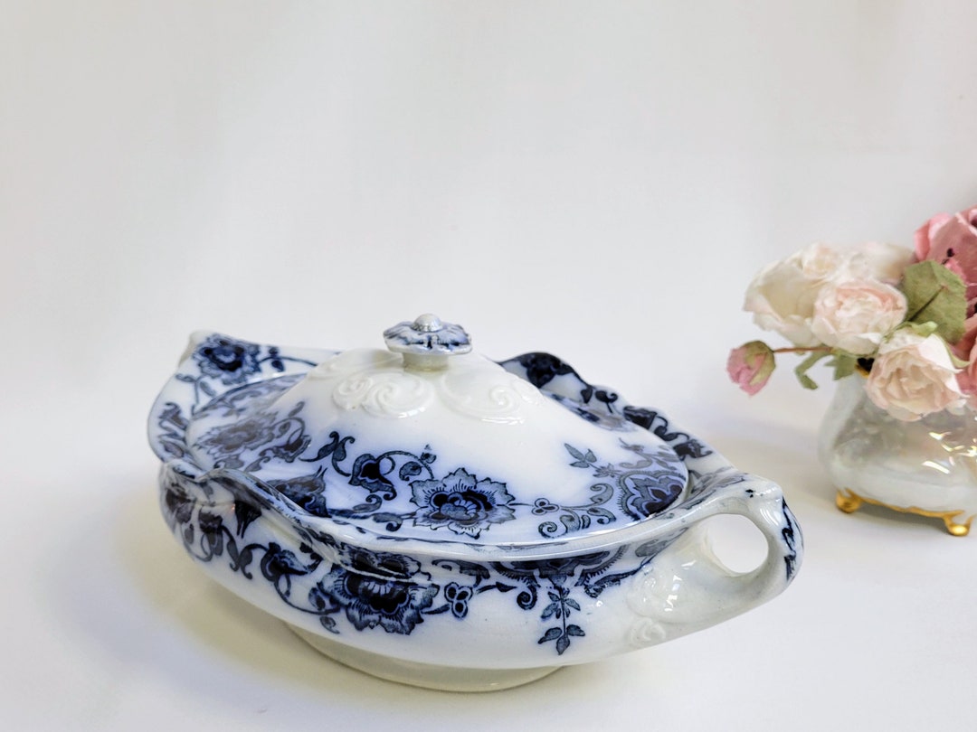 Persian Flow Blue Earthenware Covered Serving Bowl Hollinshead ...