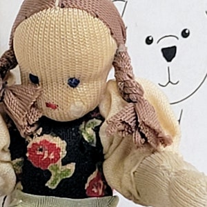 Miniature Cloth Doll by Deb Canham, Artist Designs ~ 4" Tall Girl ...