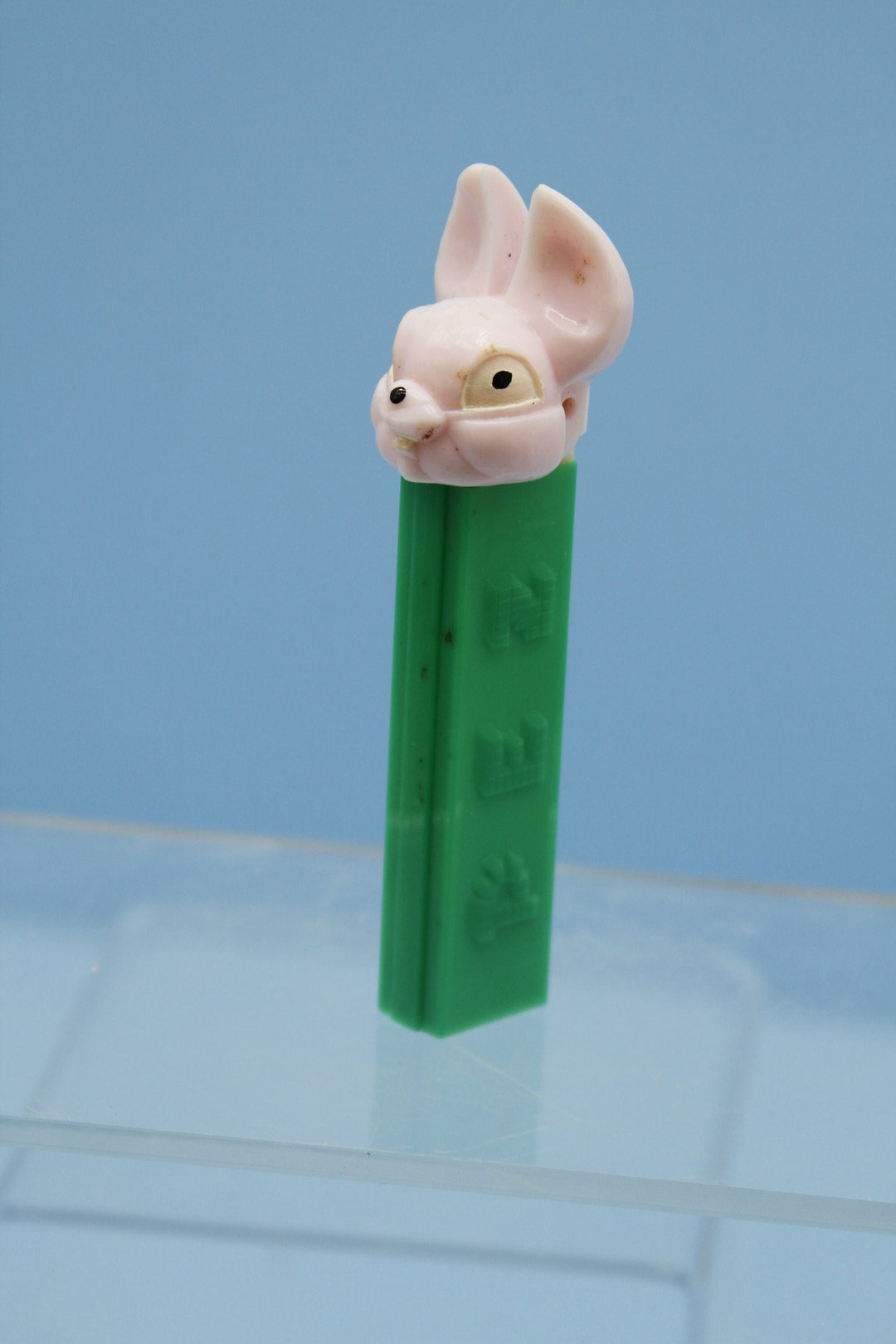 PEZ Retired Fat Ears Light Pink Bunny Rabbit Green Stem No Feet Austria ...
