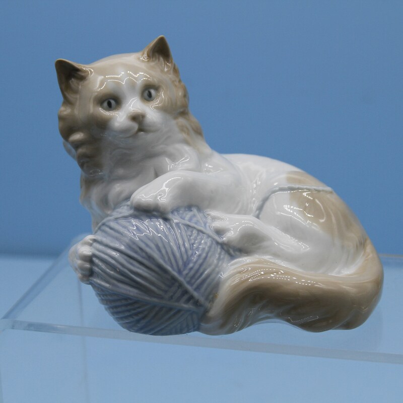 Lladro Cat - Etsy