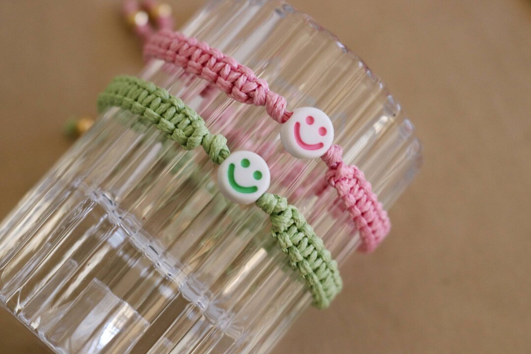 Smiley Face Macrame Bracelet, the Be Happy Bracelet, Smiley Face ...