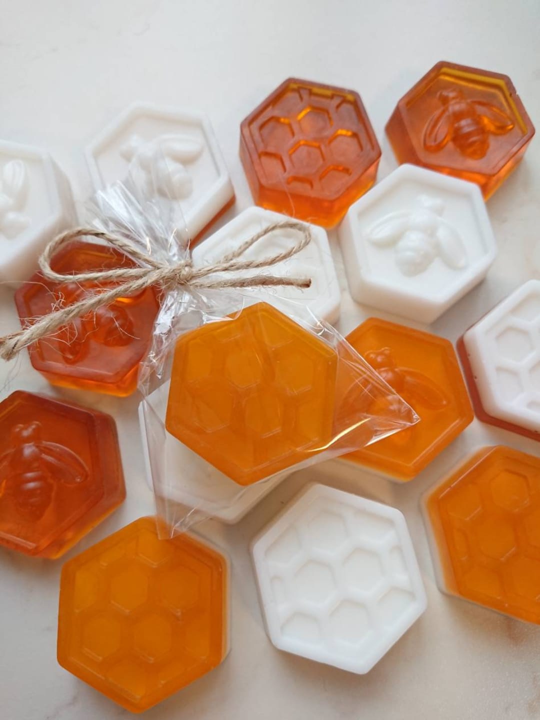 5pcs Pair of Honey Soaps, Bee Combs Soap Favors, Brown Bee Wax Soaps ...