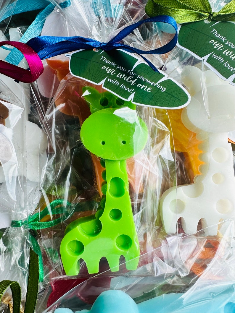 35pcs Giraffe Soap Favors, Safari Themed Birthday Party Decorations ...