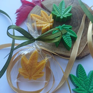 30pcs Hemp Leaf Shape Soaps, Hippie Party Soap Favors, Rasta Color ...