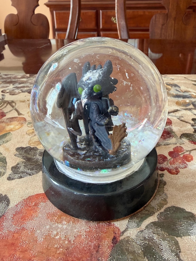 How to Train Your Dragon Toothless HTTYD Snow Globe Holiday Gifts ...