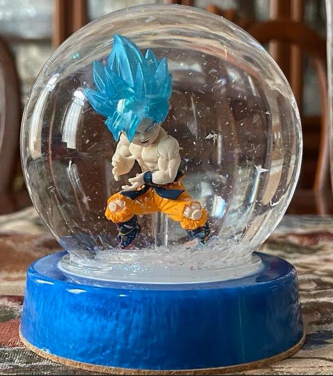 Super Saiyan Goku Dragon Ball Z Anime Snow Globe Birthday Children ...