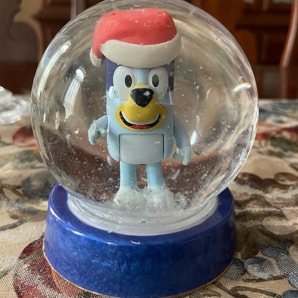 Bluey Snow Globe - Etsy