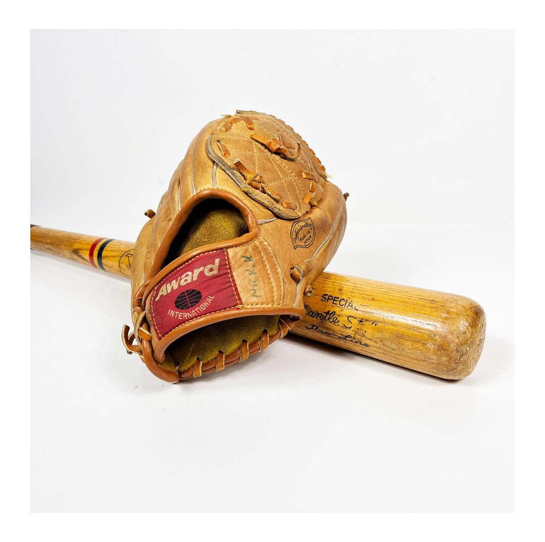 Vintage Baseball Glove Mitt Award International Rawhide Laced ...
