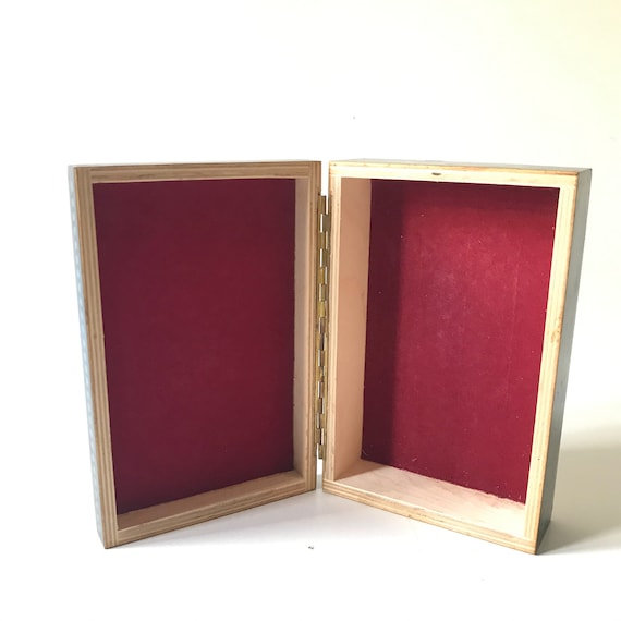 Vintage Soviet Wooden Box - Beautiful Lady Box - Jewe… - Gem