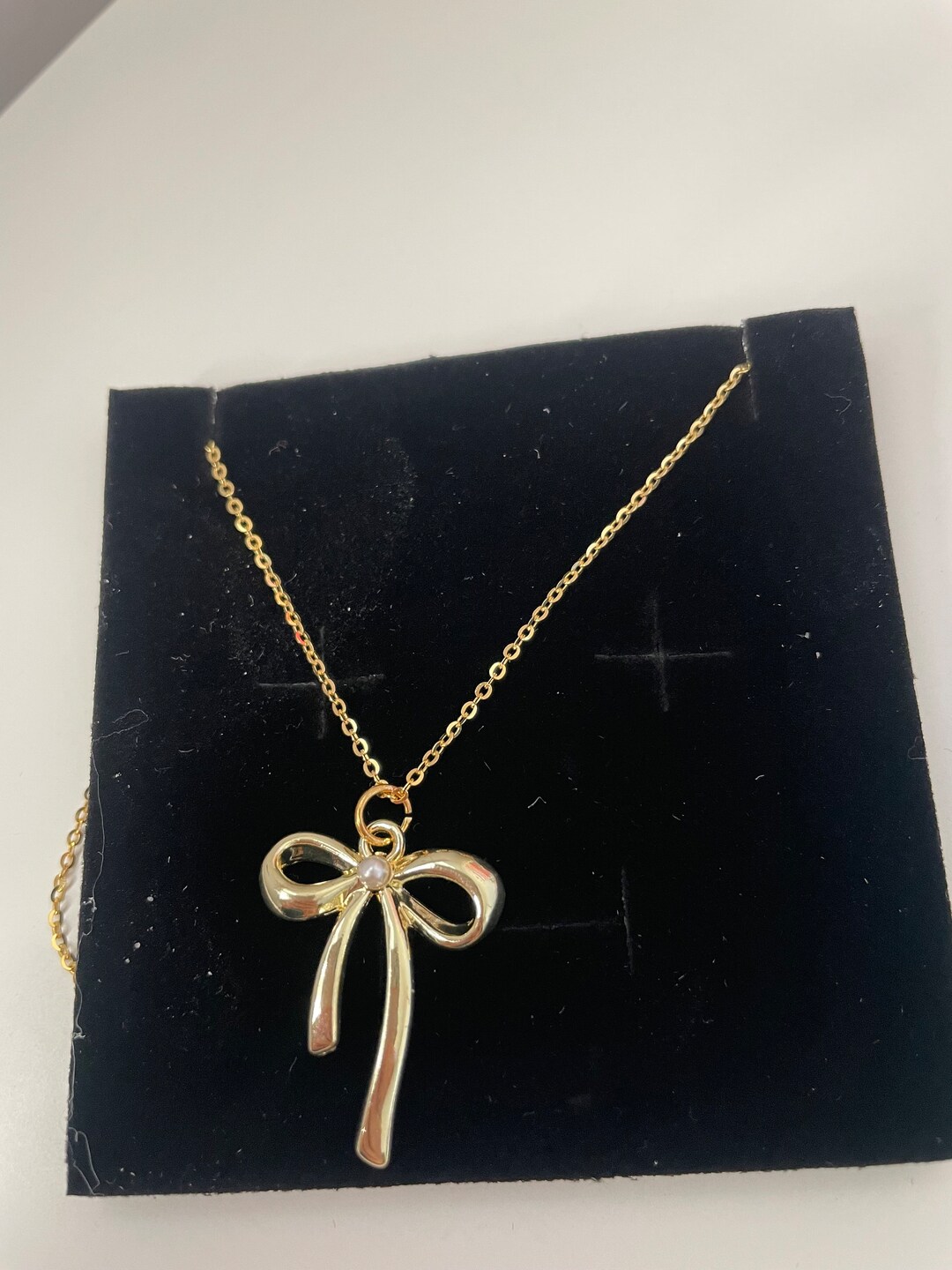 Gold Colour Chain With Gold Colour Bow 44cm Necklace Chain Jewellery ...