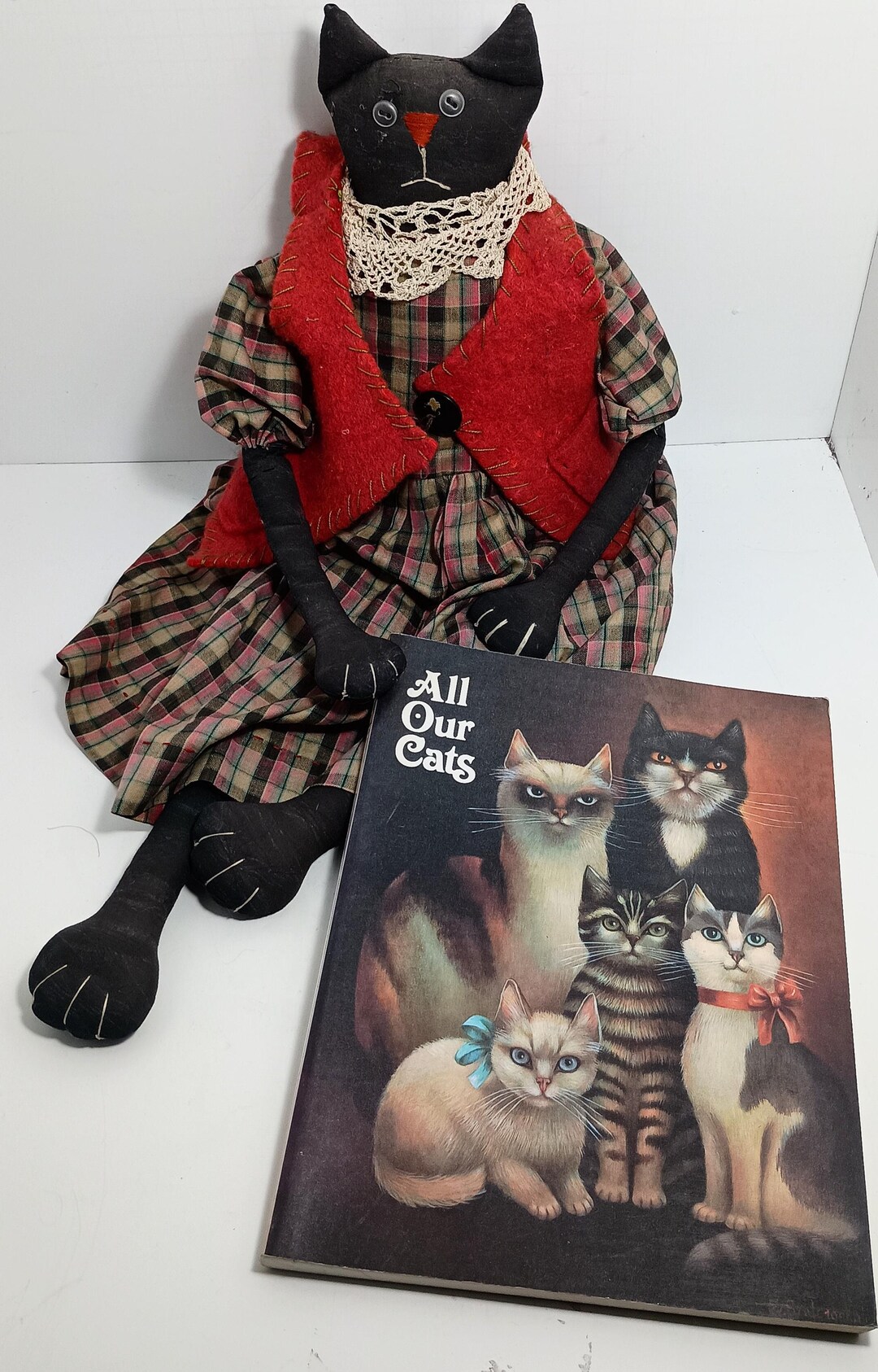 ALL OUR CATS Folk Art Book + Folk Art Cat Plush Decor Fournier ...