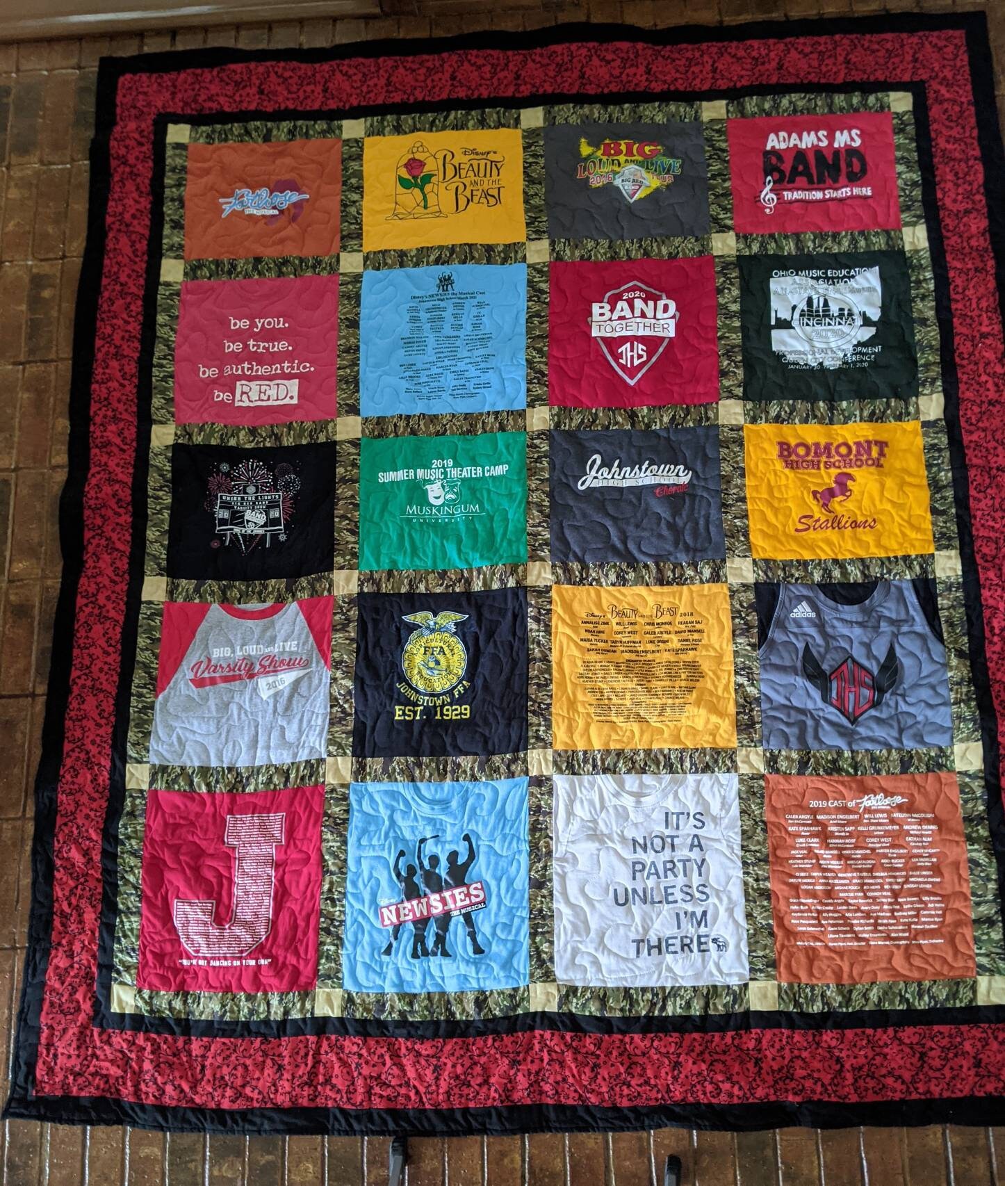 Graduation T-shirt Quilt - Etsy