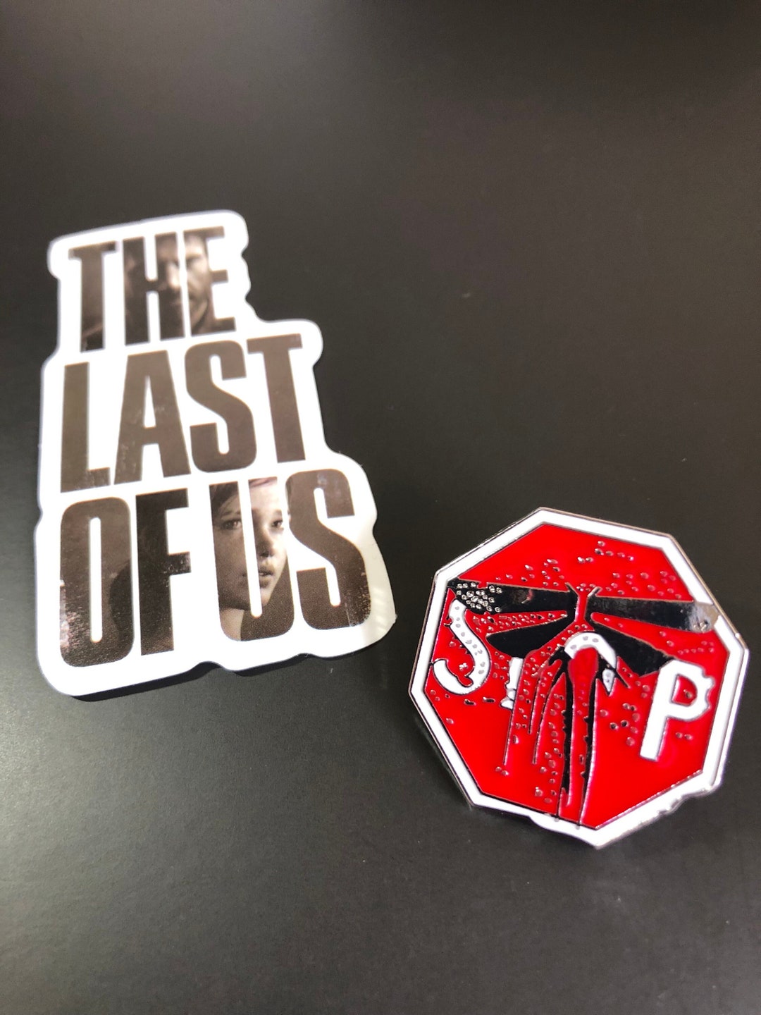 The Last of Us Part 1 Pin Badge TLOU Sticker NEW Firefly STOP Sign ...