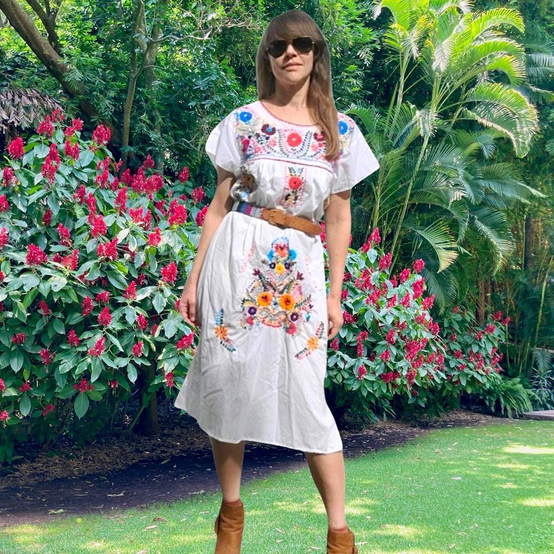 Vintage Mexican Style Colorful Floral Embroidery Relaxed Boxy Fit Short ...