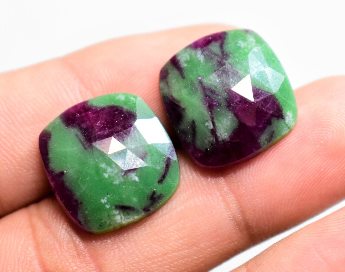 26 Carat Red Green Ruby Zoisite Faceted Lightweight Gemstone - Etsy