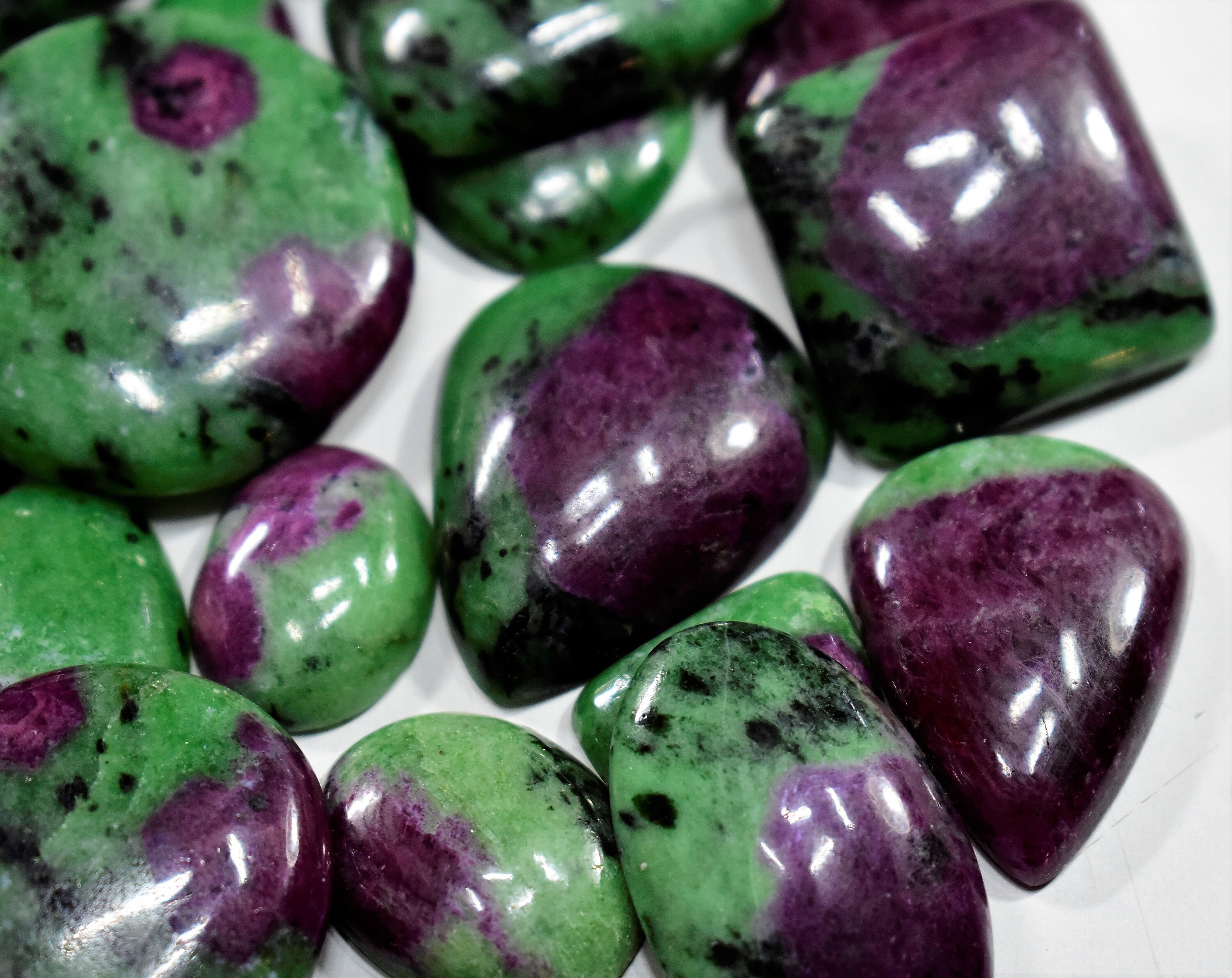 Wholesale Ruby Zoisite 100% Natural Red Green Ruby Zoisite | Etsy