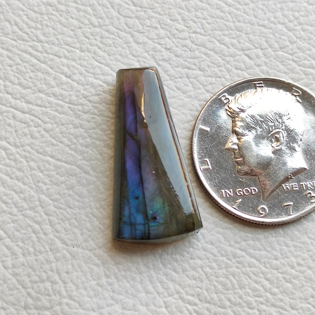 Spectrolite Purple Flashy Labradorite Cabochon 35X17X8 MM Unique Shape ...