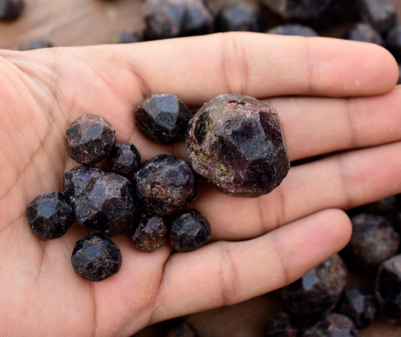 Garnet Rough Specimen Natural Red Dodecahedron Almandine Garnet Raw ...