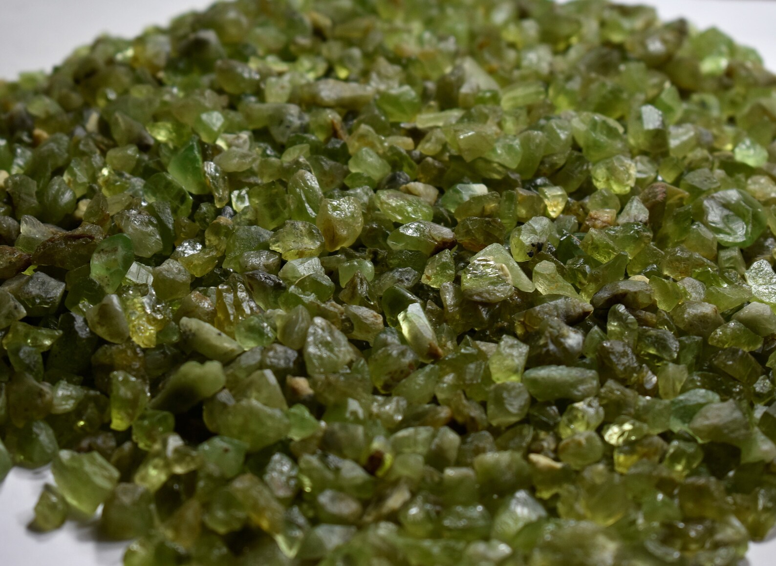 5000 Carat Raw Peridot Strand Rough Semi Precious Wholesale | Etsy