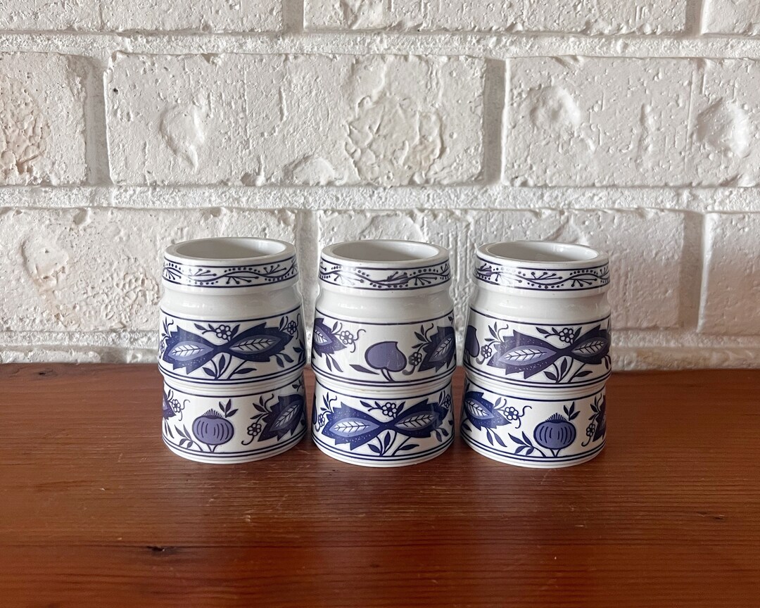 Vintage Danube Ppastic Egg Cup Set, 6 Pieces, Set of Six, Blue and ...