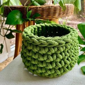 Rosemade Round Basket - CROCHET PATTERN in UK Terms - Etsy