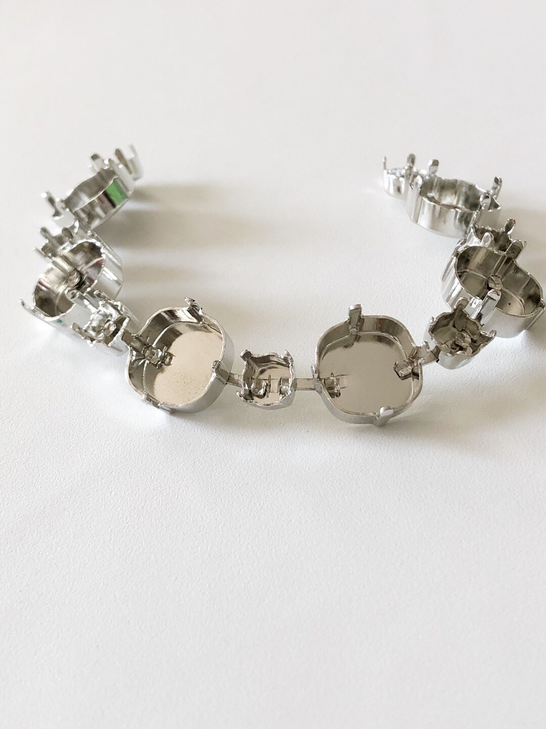 12x12mm 29ss Empty Cup Chain for Bracelet, 4470 Cushion Cut 6mm Rhodium ...