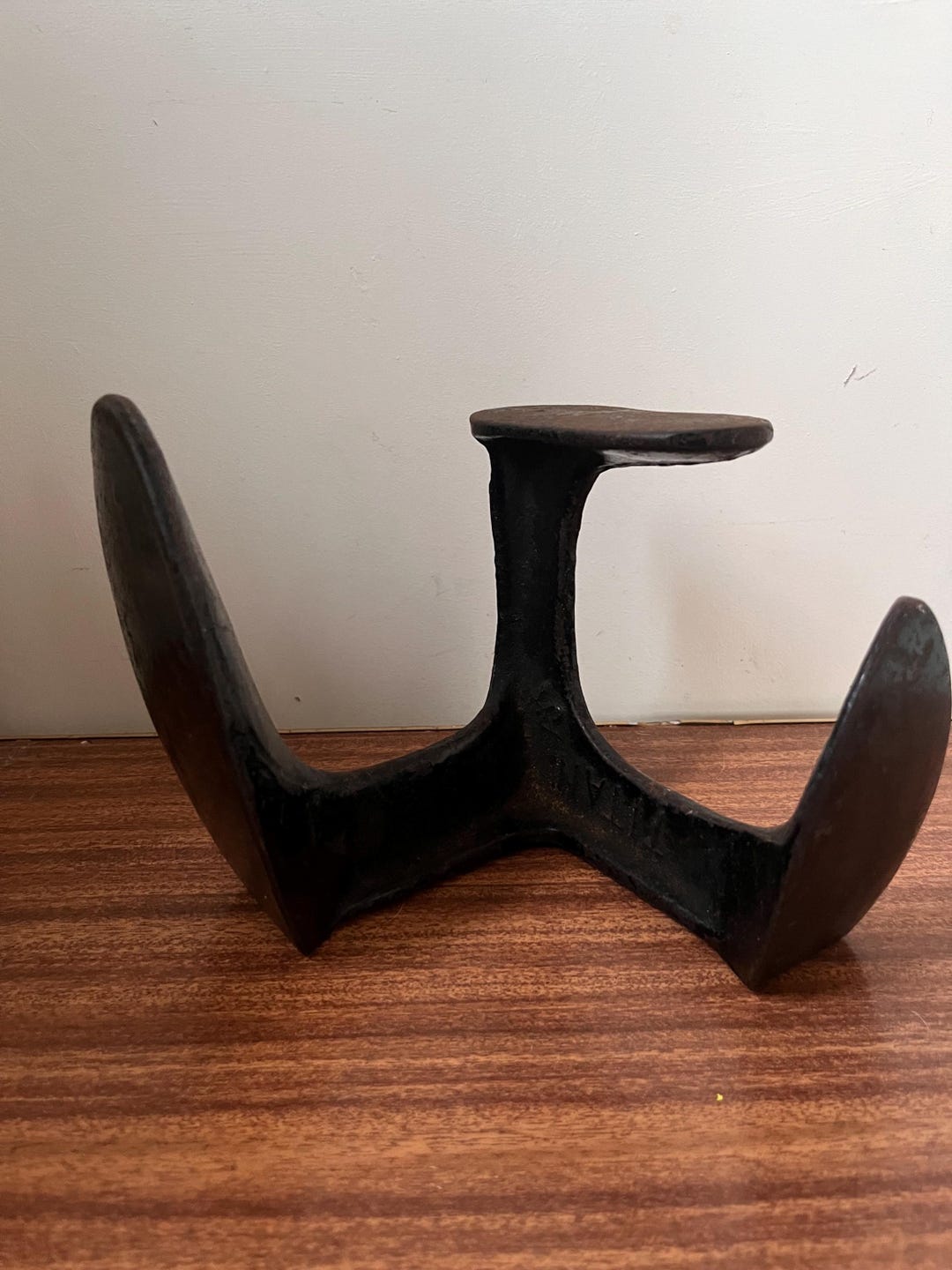 Antique Titan Cobblers Anvil, Cast Iron Anvil, Rustic Antique Decor - Etsy