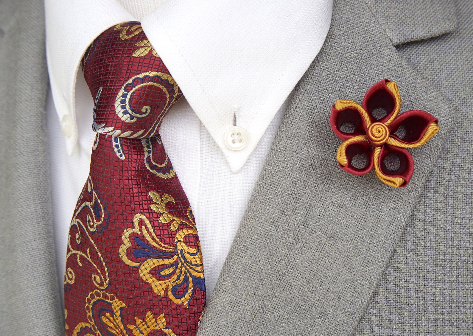 Handmade Lapel Pin & Red Paisley Tie and Light Gold Pocket | Etsy