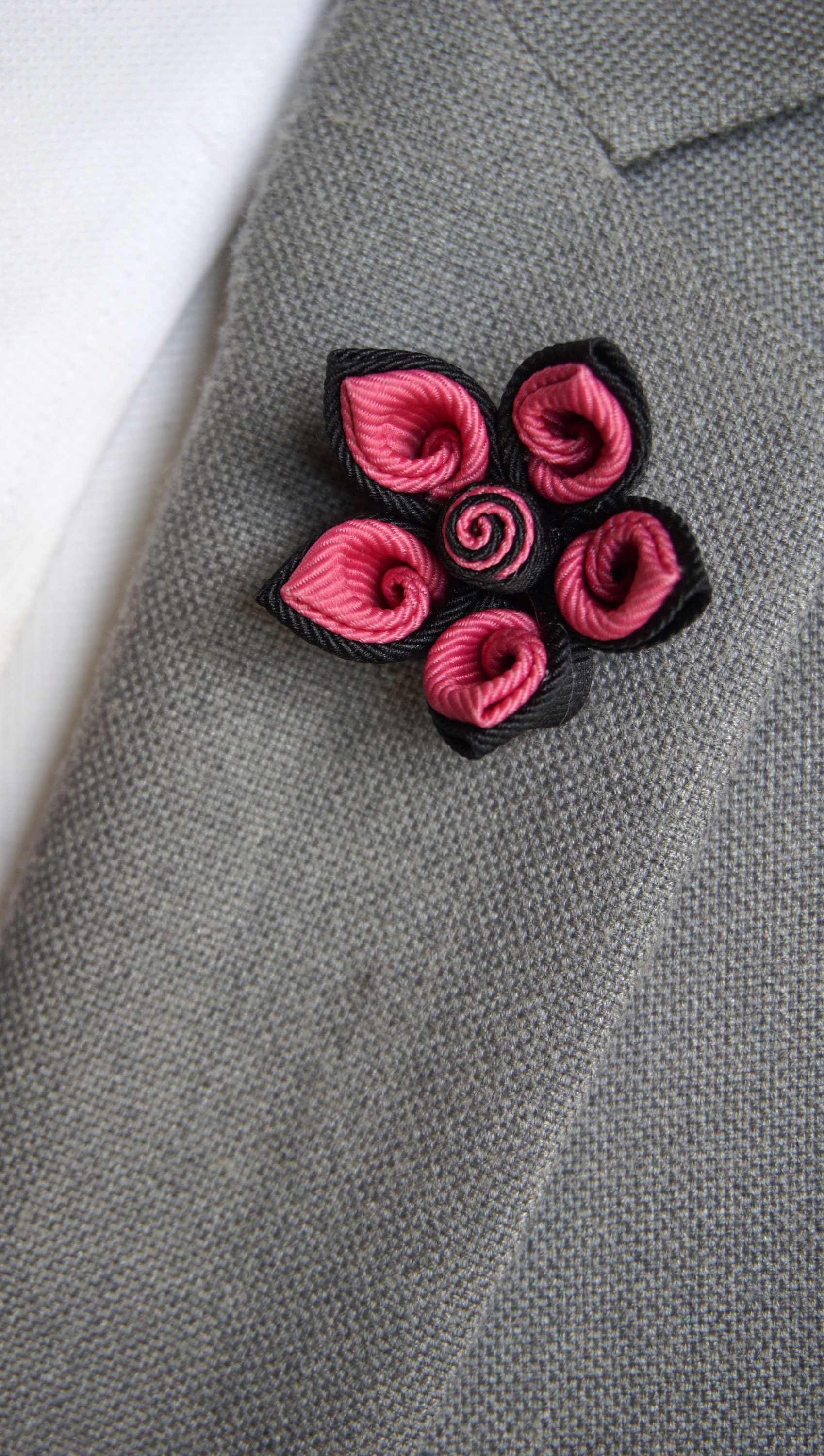 Handmade Flower Lapel Pin / Lapel flower Brooch / Kanzashi | Etsy