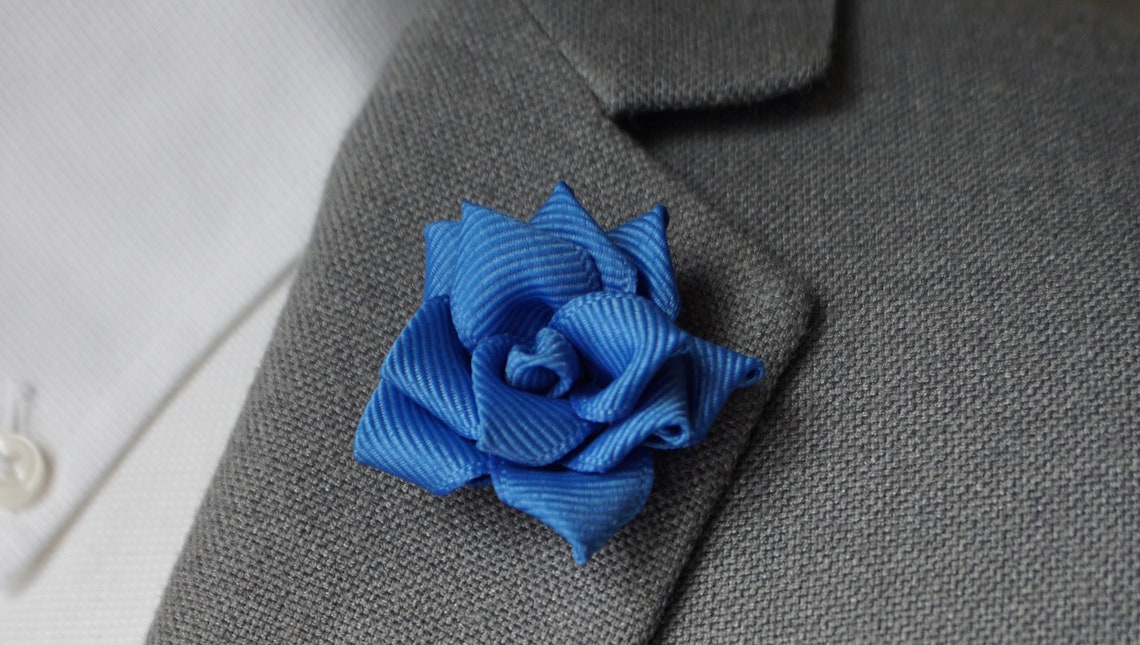 Blue Rose Lapel Pin & Pocket Square Combo Set / Boutonniere / | Etsy