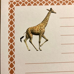 Beautiful Giraffe - Lined Stationery Set 12 Sheets 12 Envelopes - Snail ...