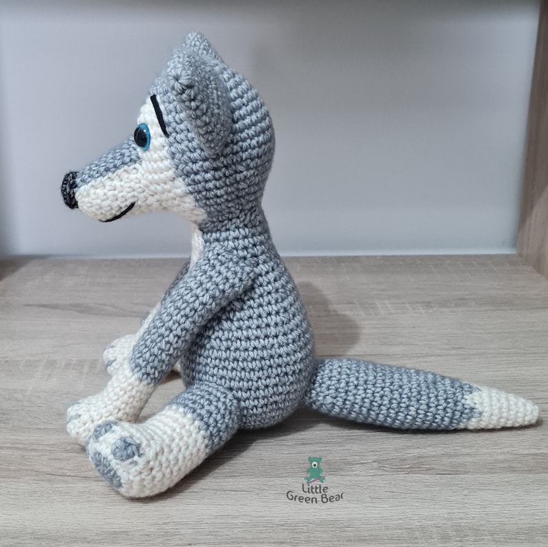 Wilbur the Wolf Crochet Pattern, Amigurumi (PDF in US & UK Terms) - Etsy UK