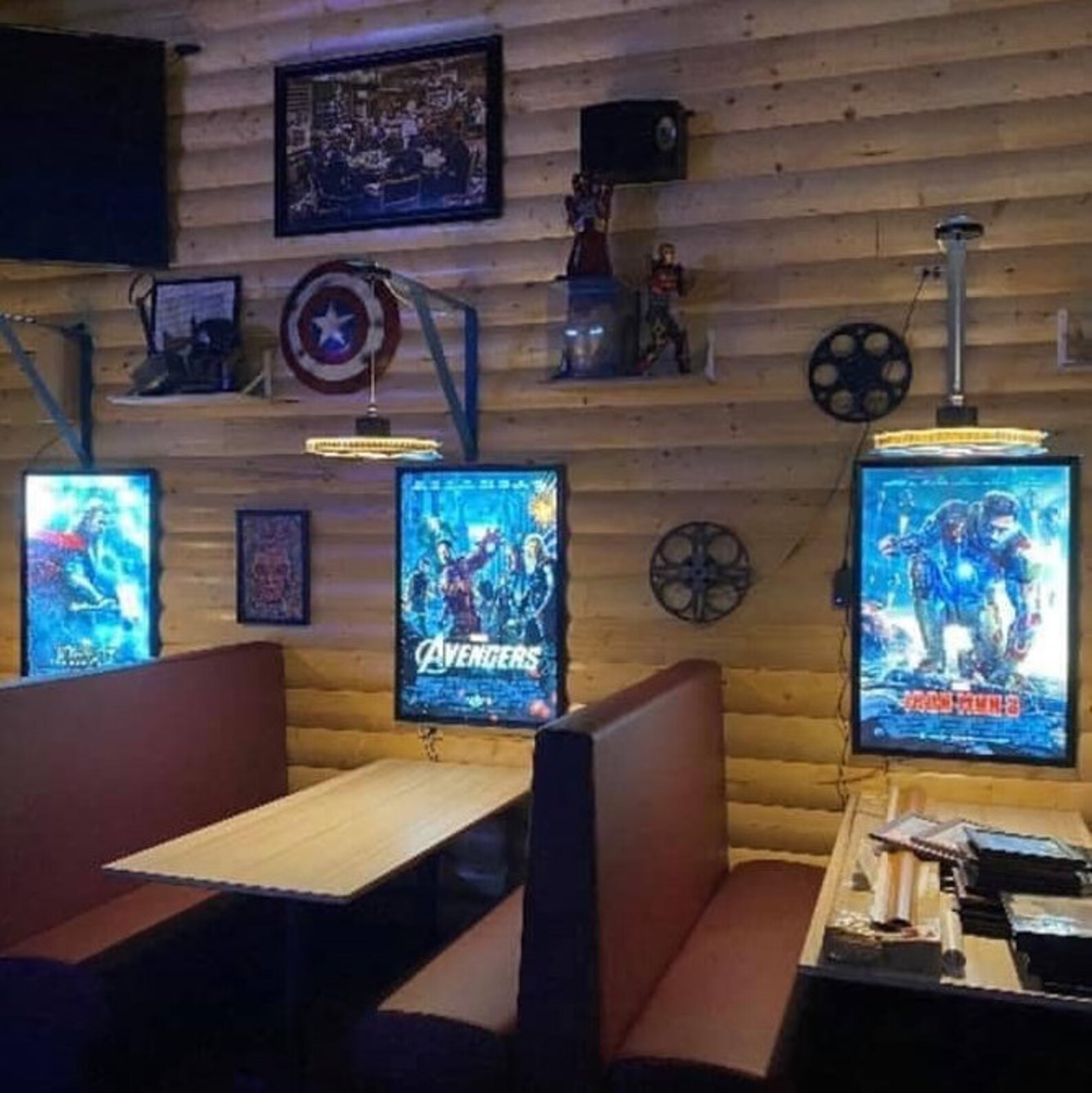 9 PACK 27x40 Custom LED Glowbox Light Box Frames | Etsy