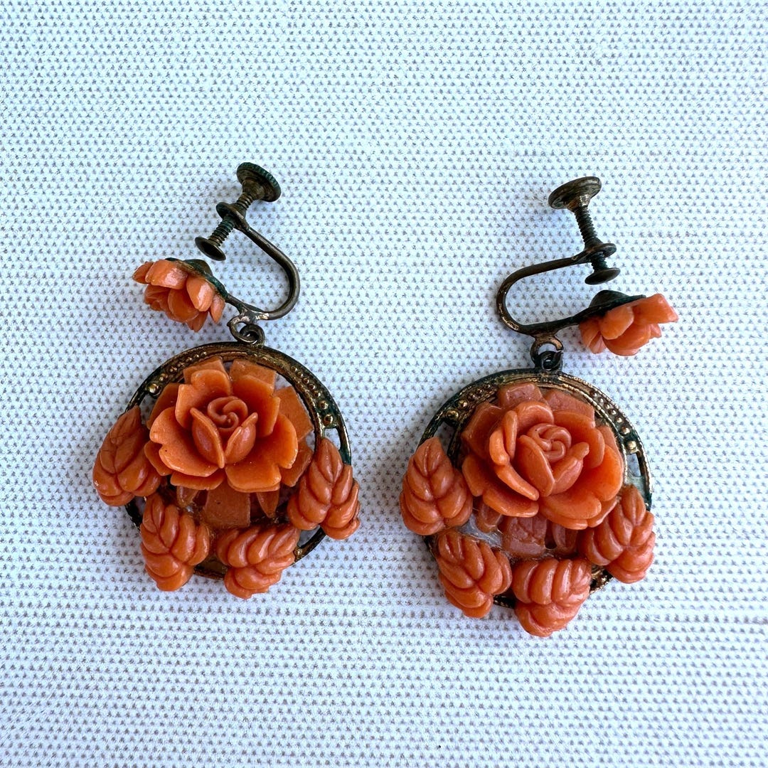 1930s Art Deco Coral Celluloid Floral Screw Back Earrings - Etsy