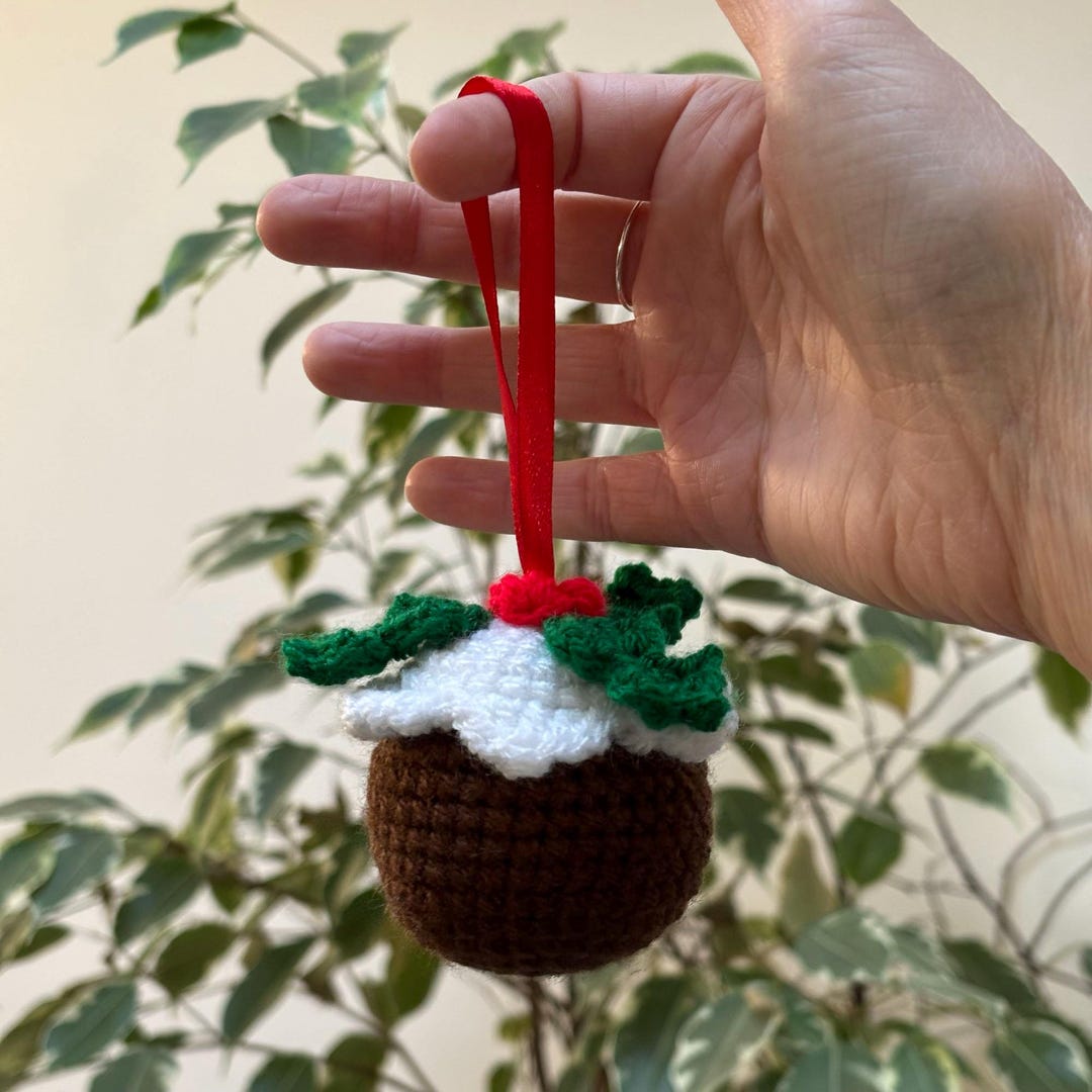 Crochet Christmas Pudding Tree Decoration Bauble - Etsy