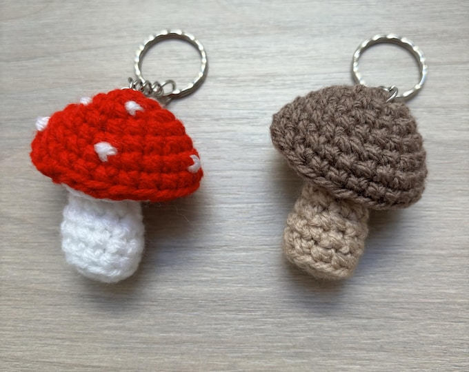 Crochet Toadstool/mushroom Keyring, Mushroom Keyring, Toadstool Keyring, Mushroom Keychain ...