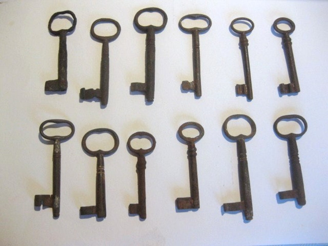 Lot of 12 Cast Iron Keys,antique Door Keys, Antique Skeleton Key ...
