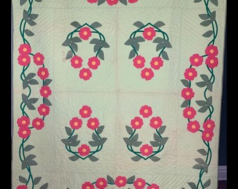 Rose of Sharon Quilt - Etsy