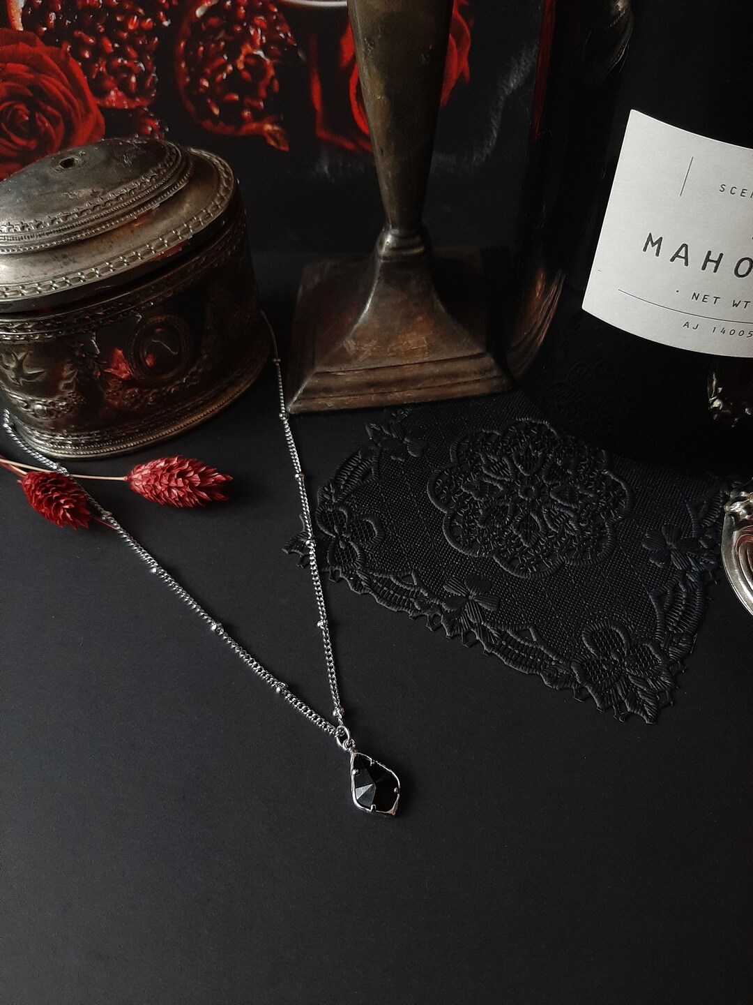 Collier Chapelet Noir - Witchy, Protection, Cristaux, Alternative, Goth ...