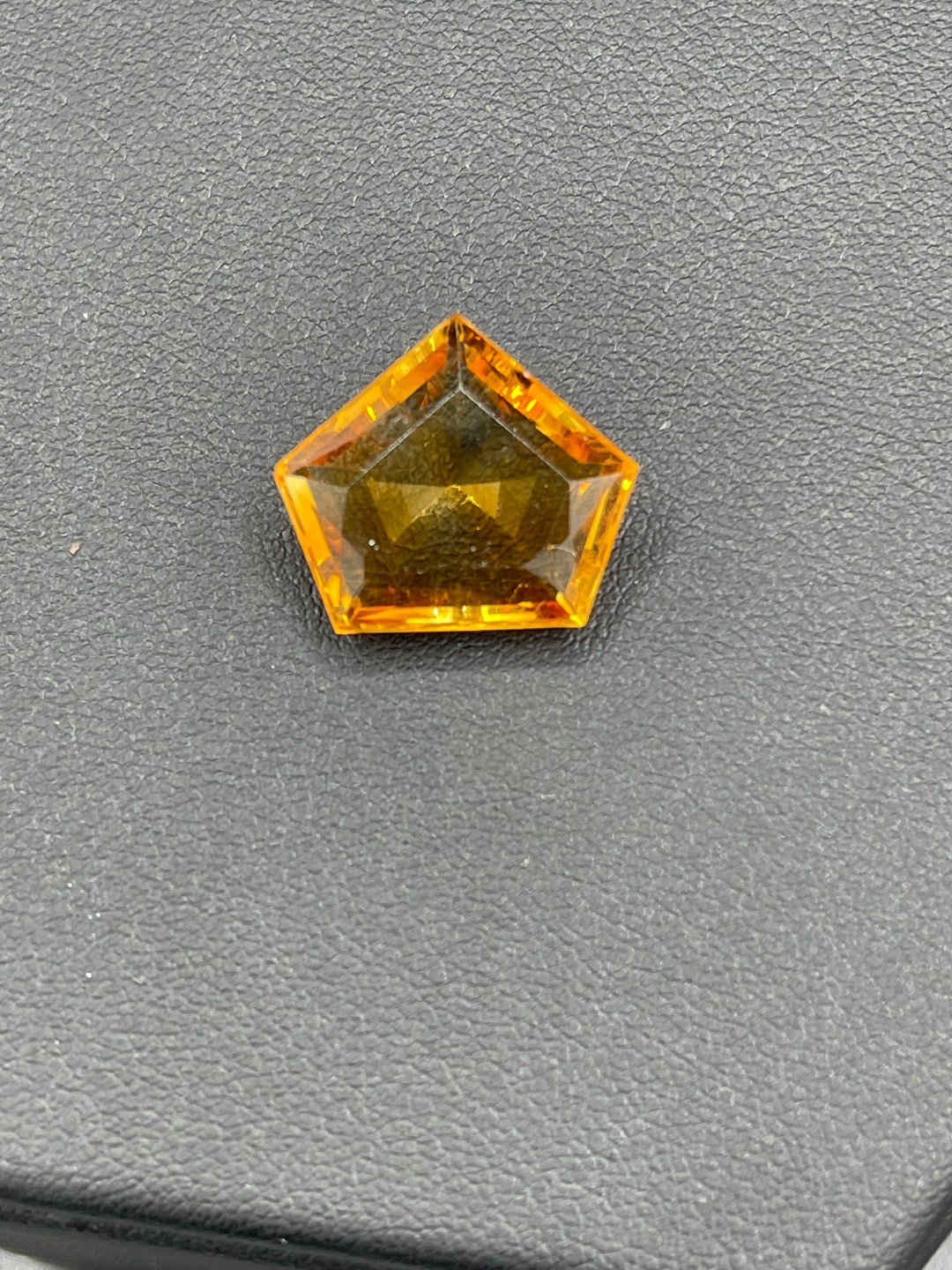10.93 Carat Natural Madeira Citrine Shield Cut Loose Gemstone 16x18x7 ...