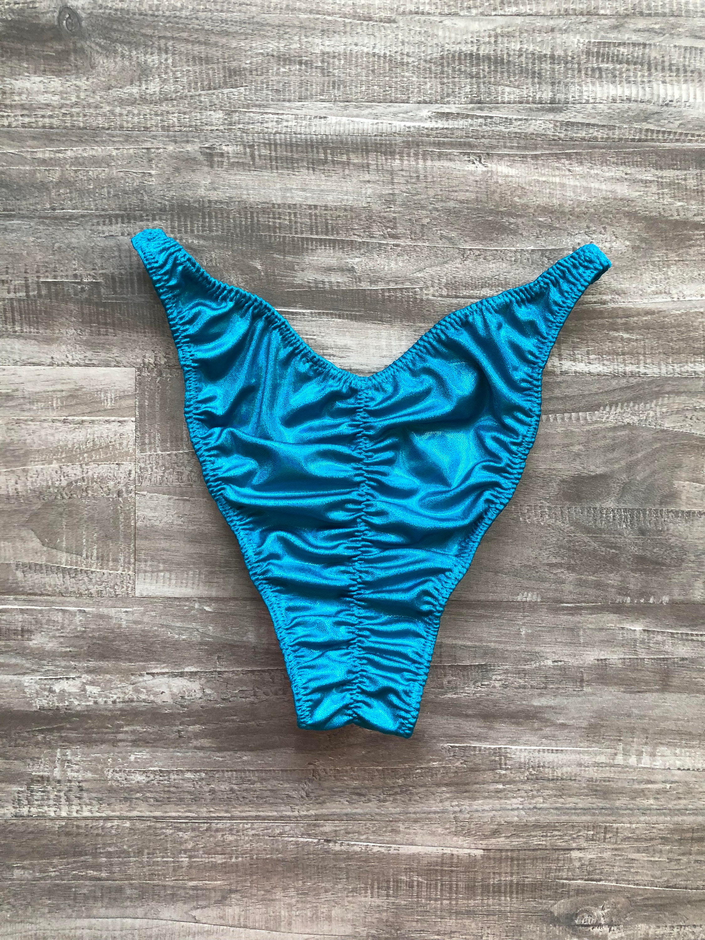 Custom Men's Bodybuilding Posing Trunks - Turquoise Shimmer ...