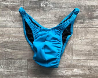 Custom Men's Bodybuilding Posing Trunks - Matte Grey - Competition ...