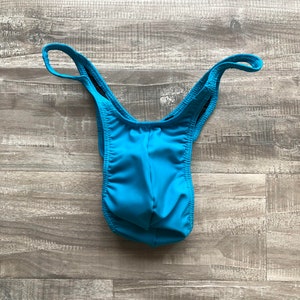 Custom Men's Bodybuilding Posing Trunks - Matte Teal - Competition ...