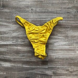 Custom Men's Bodybuilding Posing Trunks - Yellow Shimmer - Competition Trunks - Etsy