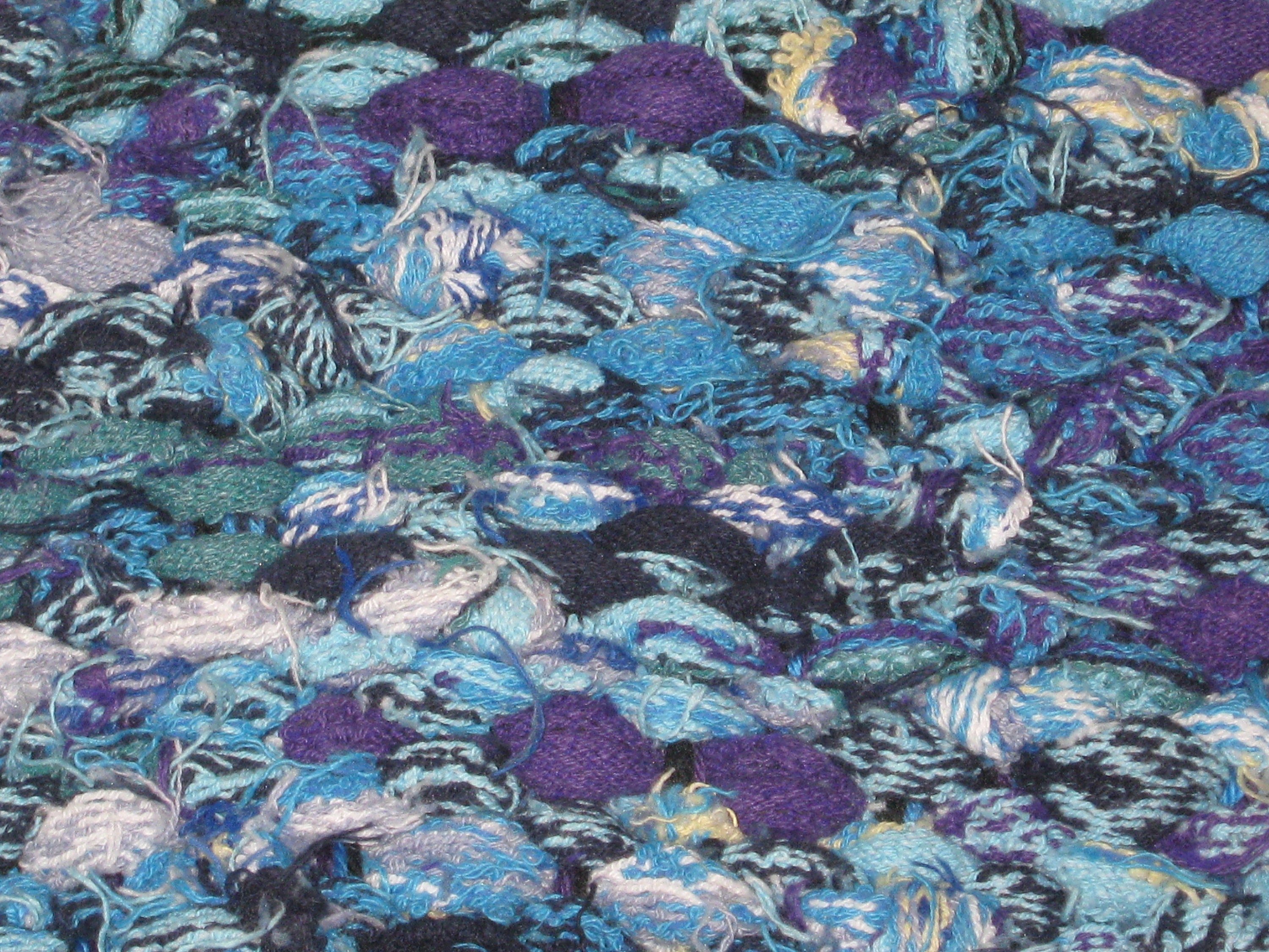 36 X 24 Woven Peg Loom Rug With 3-1/2 Fringe Recycled Solmate Socks ...