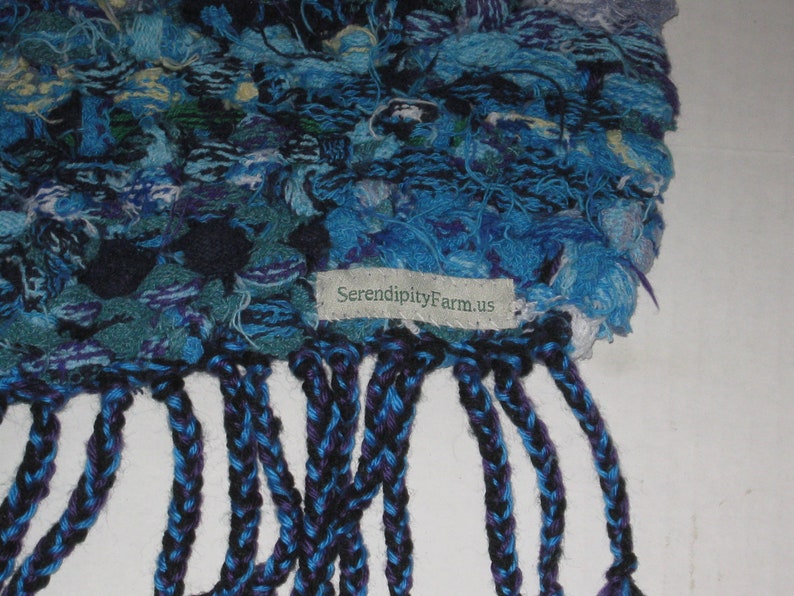 36 X 24 Woven Peg Loom Rug With 3-1/2 Fringe Recycled Solmate Socks ...